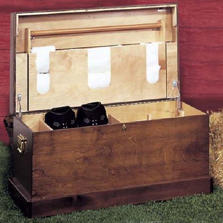 Phoenix West Heritage Tack Trunk with Bandage Lid